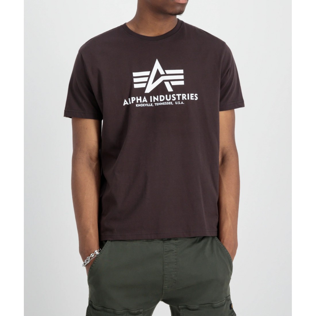 ALPHA IND. BASIC T-SHIRT Hunter Brown
